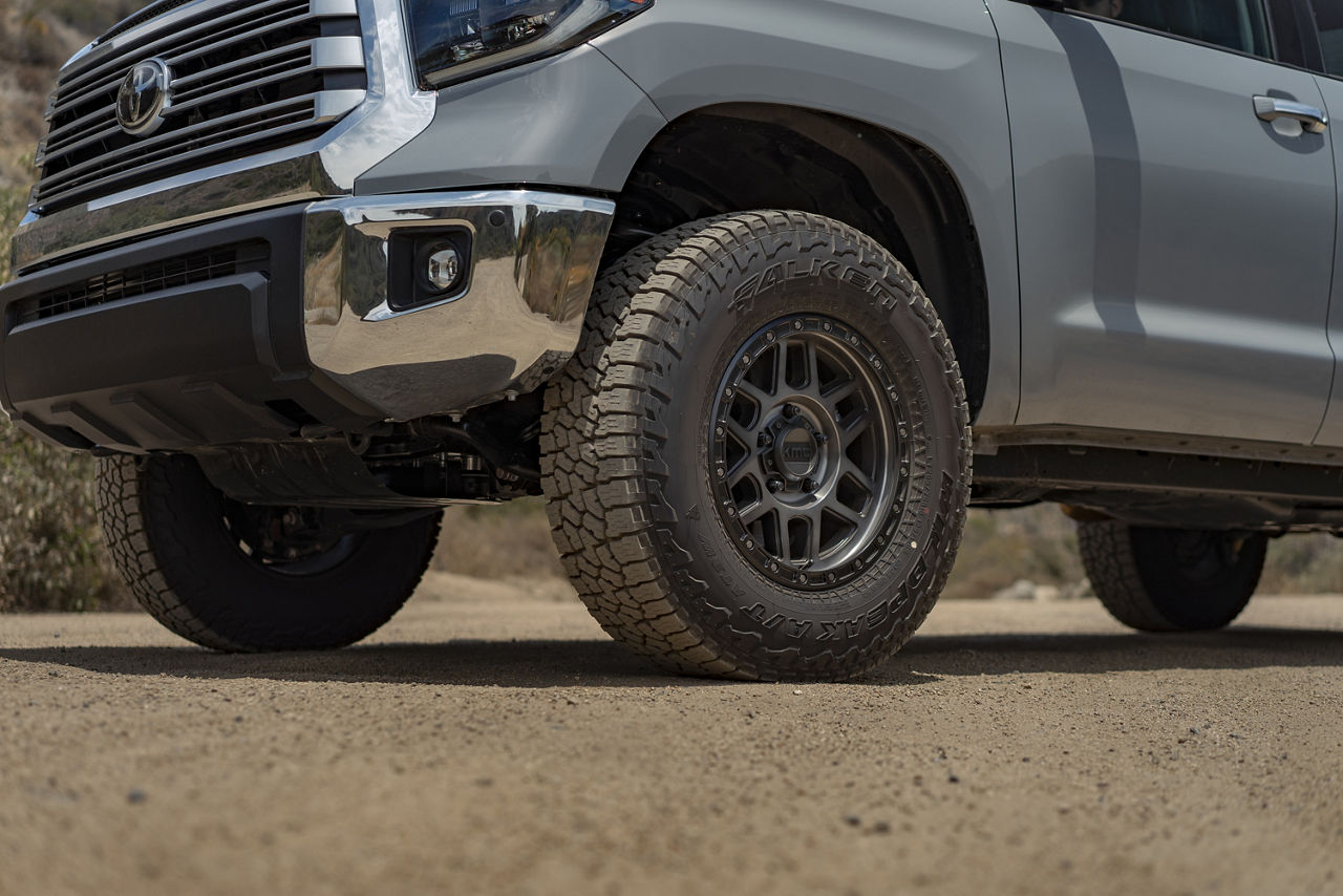 2020 Toyota Tundra - KMC MESA - Black | KMC Wheels